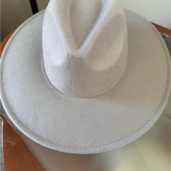 Accessories | Stylish Light Gray Fedora Hat | Poshmark